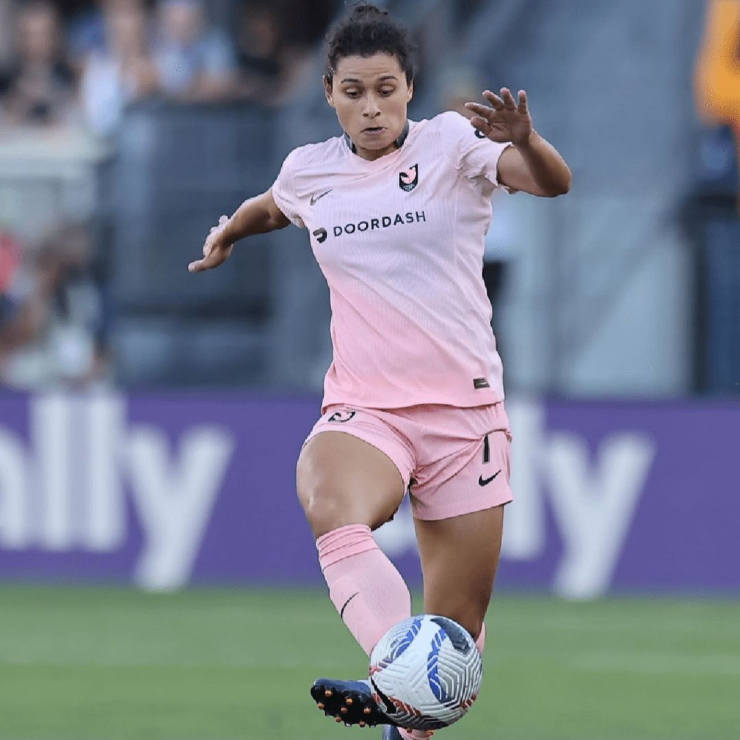 Quick Kicks with Angel City F.C. Midfielder Rocky Rodriguez & Q30